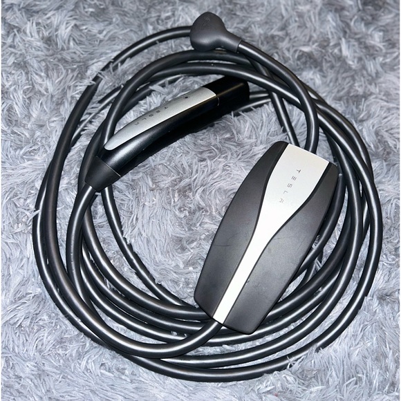 Tesla | Other | Tesla Gen 2 Mobile Charger Kit With Nema 55 Adapter For ...